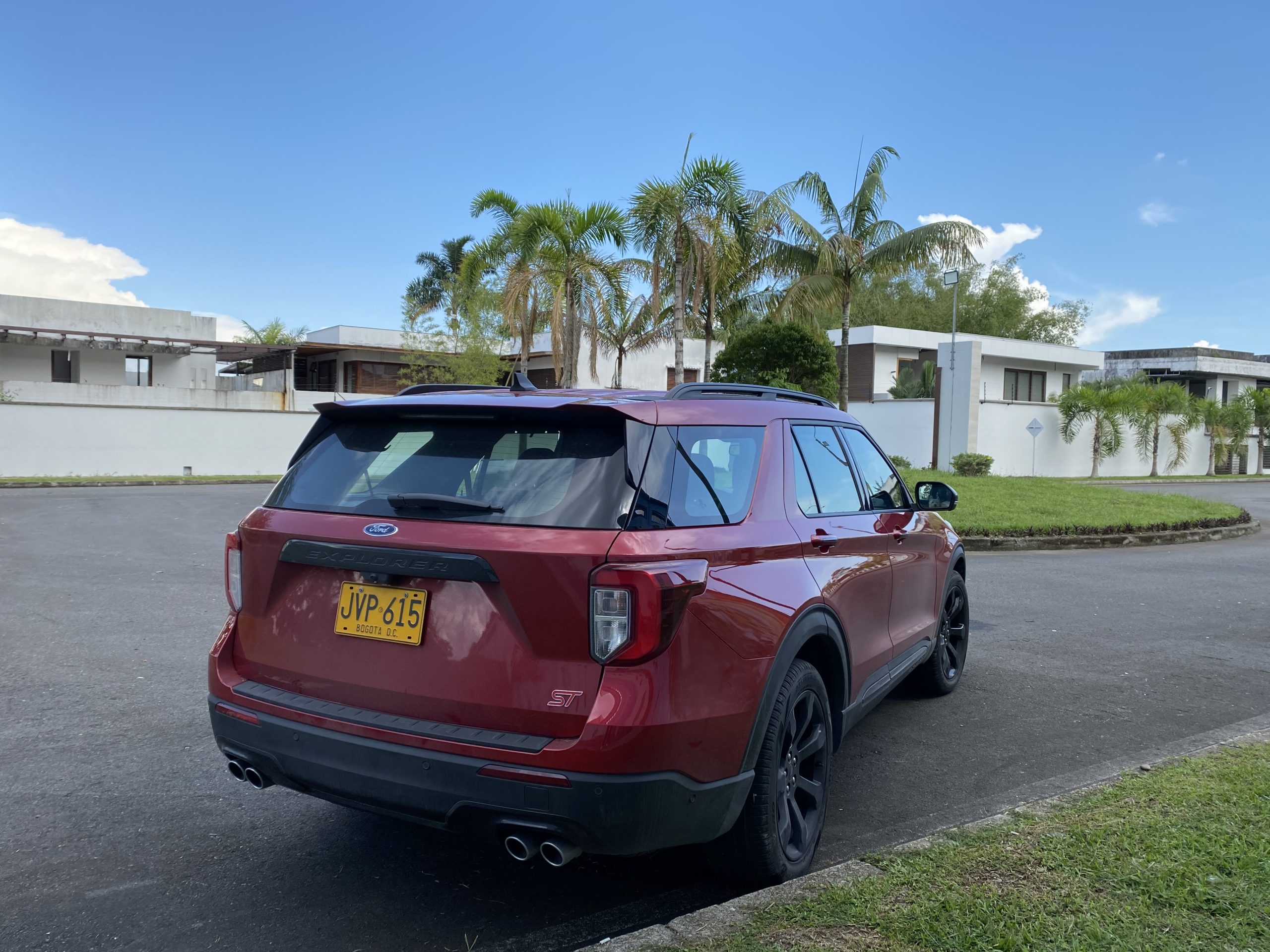 Ford Explorer ST - Autodigital