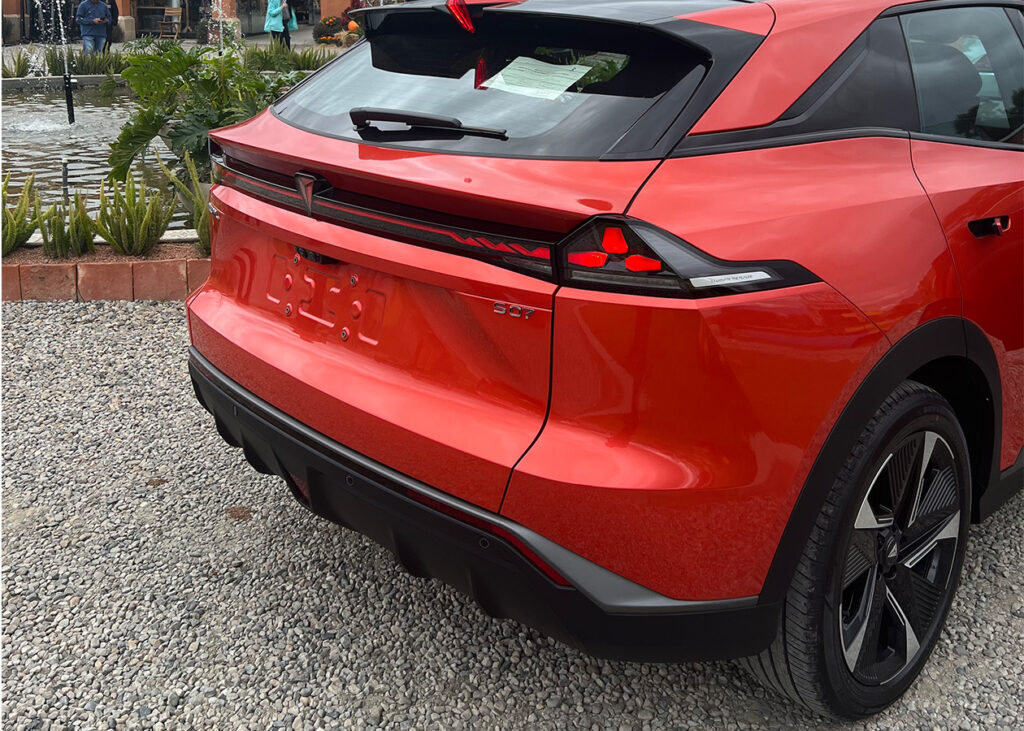 Deepal S07 E-MAX: Revolución en SUVs Eléctricas de Lujo en Colombia ...